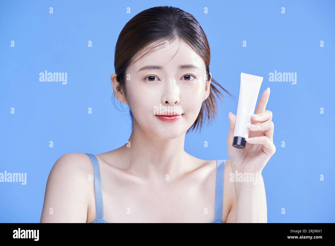 beauty concept photo of korean asain beautiful woman with a sunblock ...