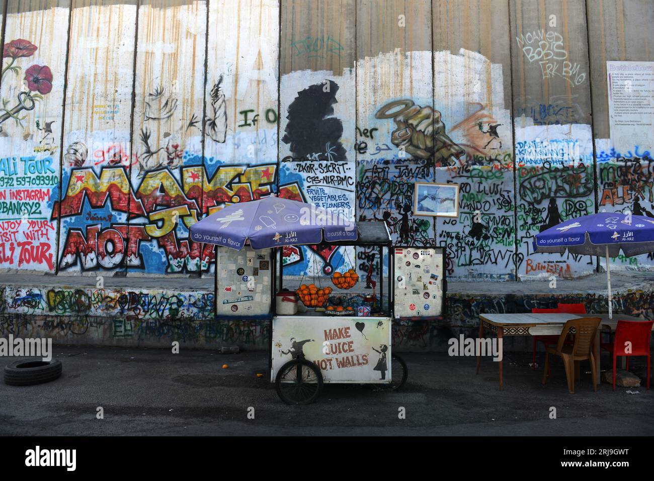 Murals on the Israeli security barrier in Bethlehem, Palestine Stock ...