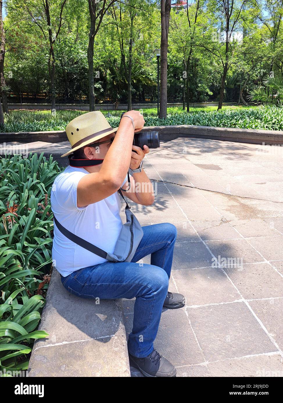 Colombian photographer hi-res stock photography and images - Alamy