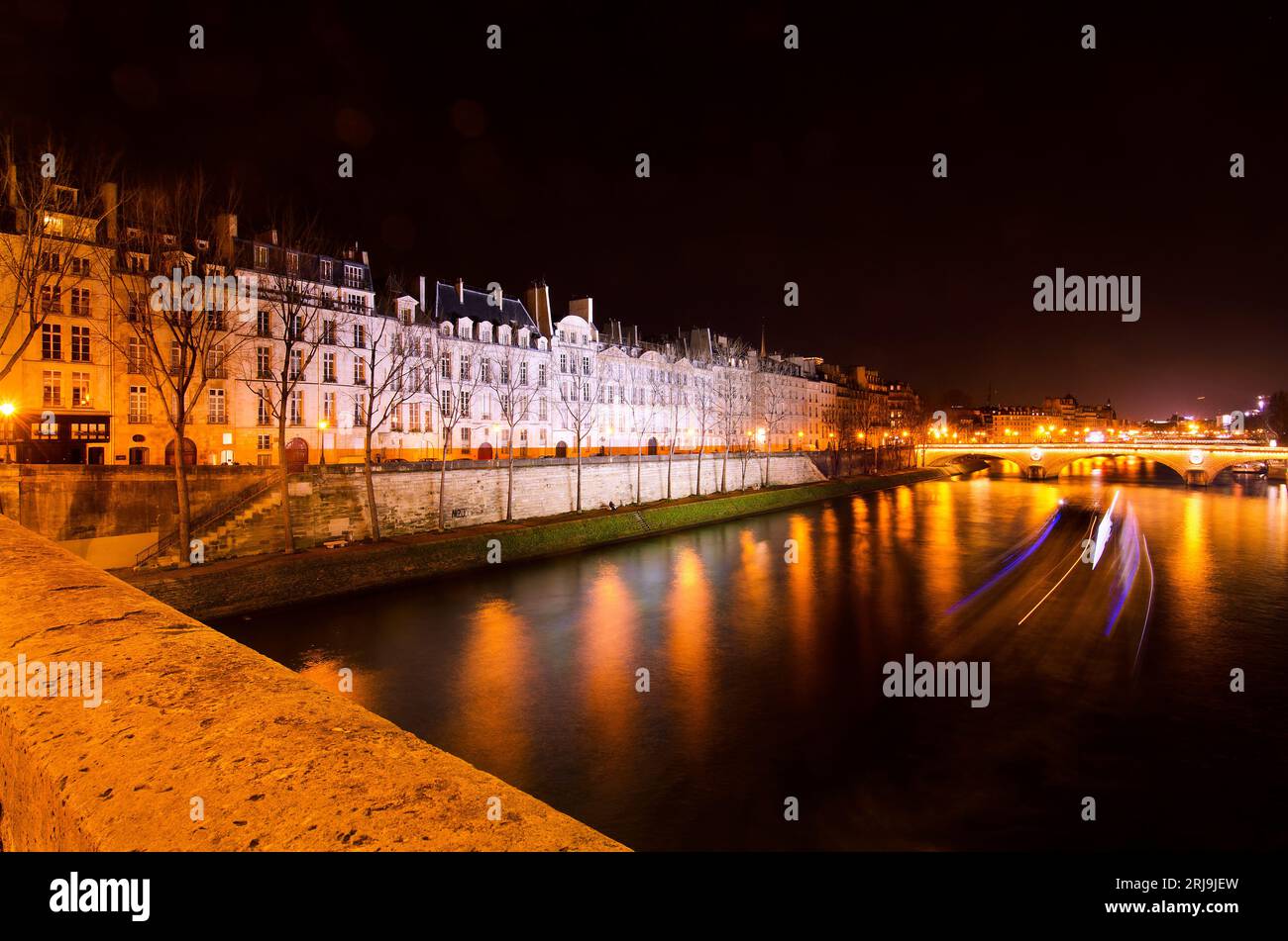Pont louis philippe bridge hi-res stock photography and images - Alamy