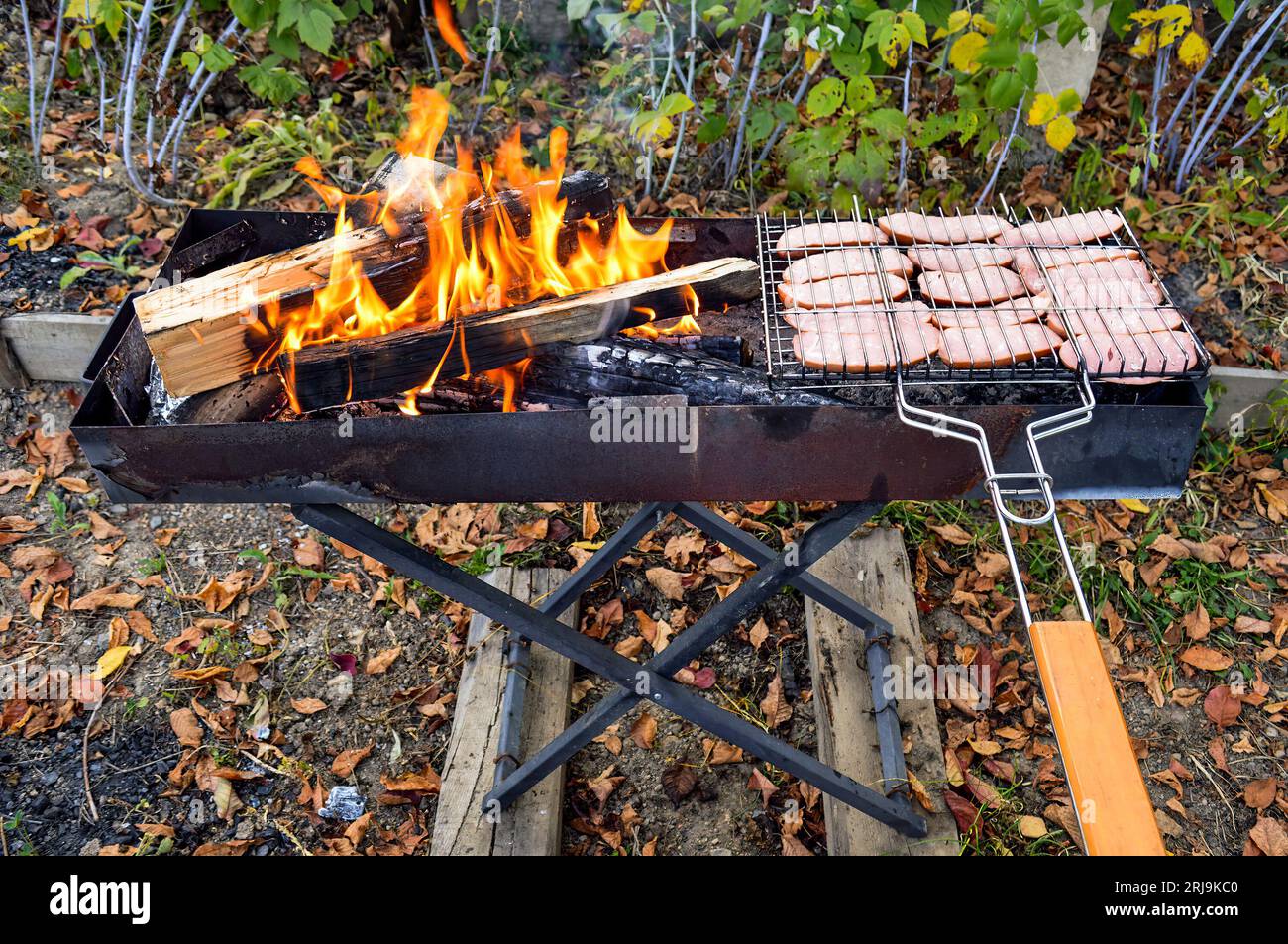 Wurst barbeque hi-res stock photography and images - Alamy