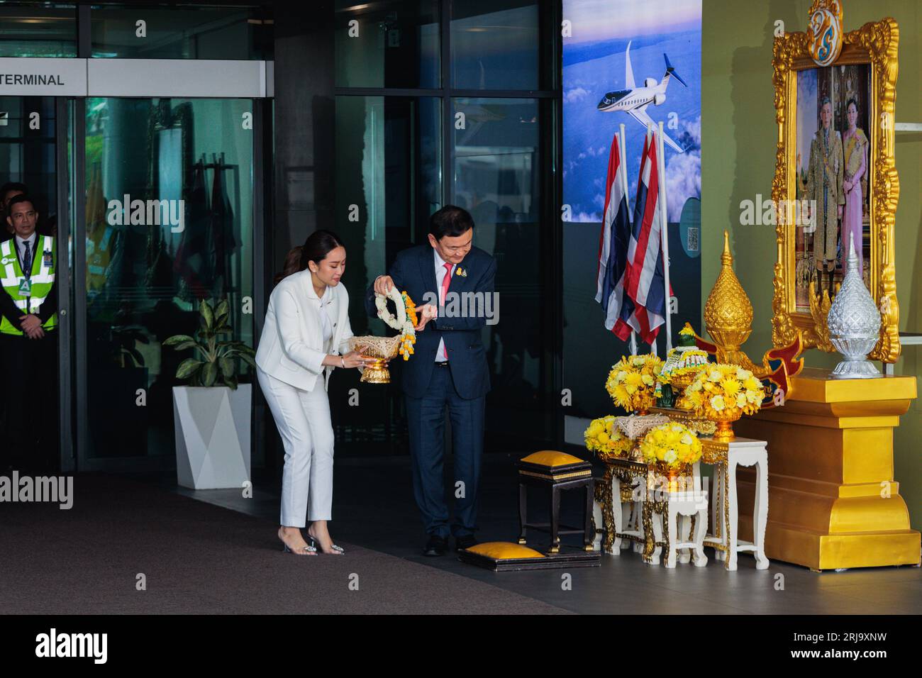 Bangkok, Thailand. 22nd Aug, 2023. Thaksin Shinawatra and his daughter ...