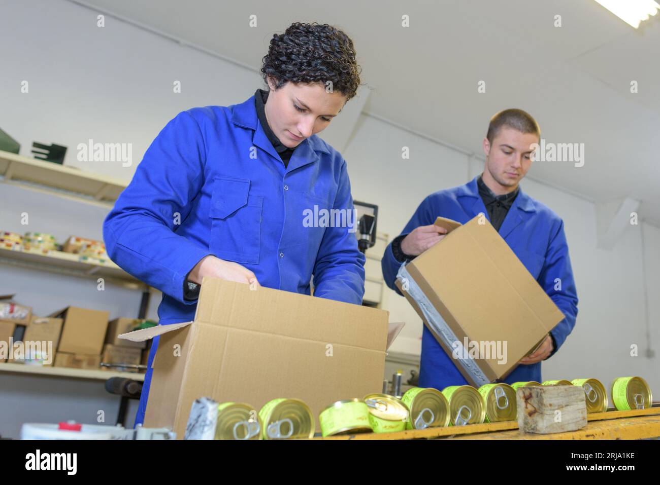 Professional packer hi-res stock photography and images - Alamy