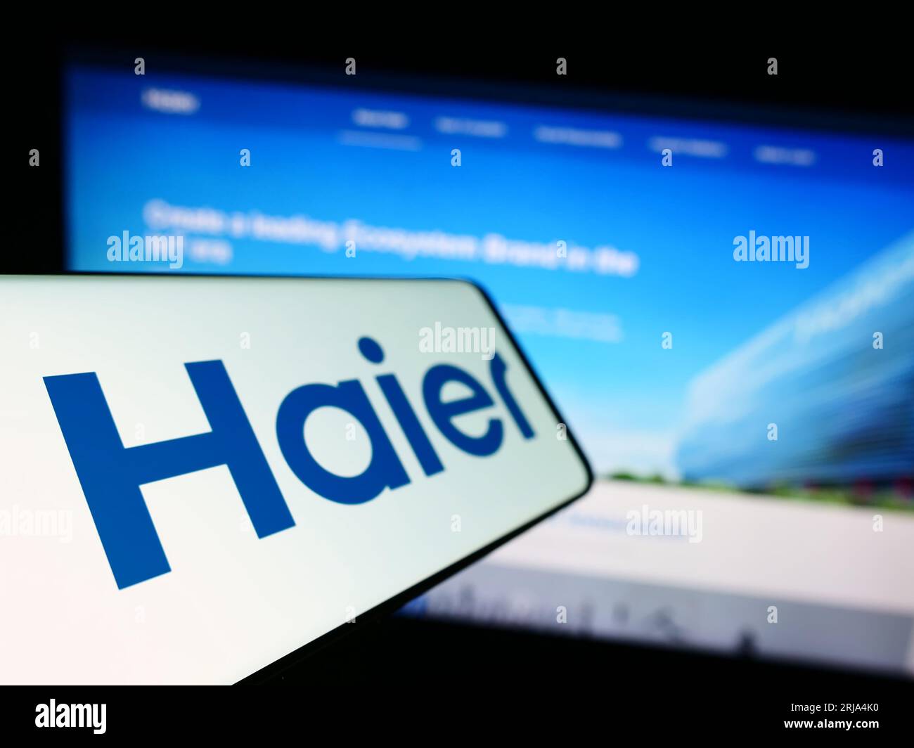 Haier logo hi-res stock photography and images - Alamy