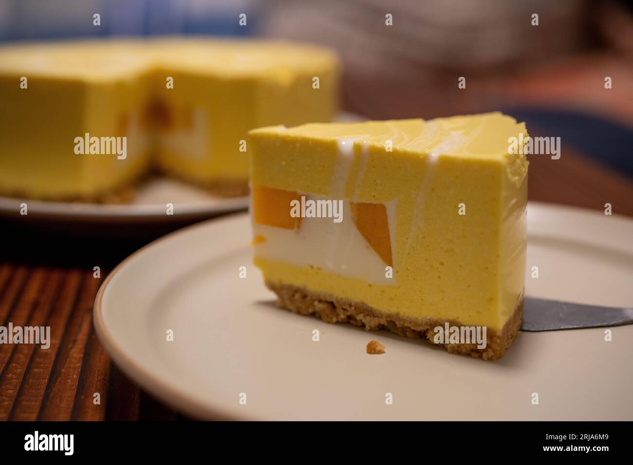 Delicious dessert mango mousse hi-res stock photography and images - Alamy