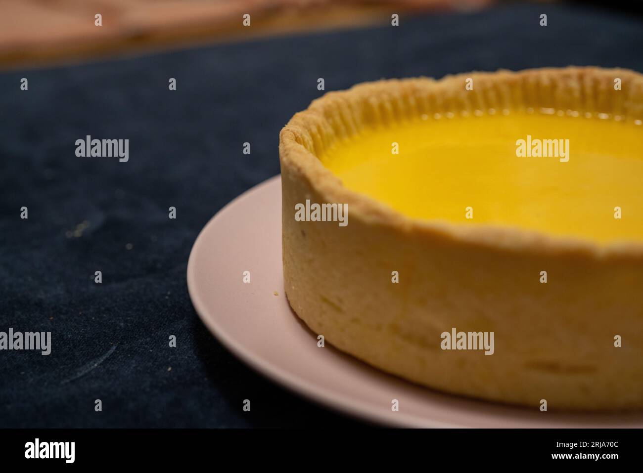 Pudding tart cake Stock Photo - Alamy