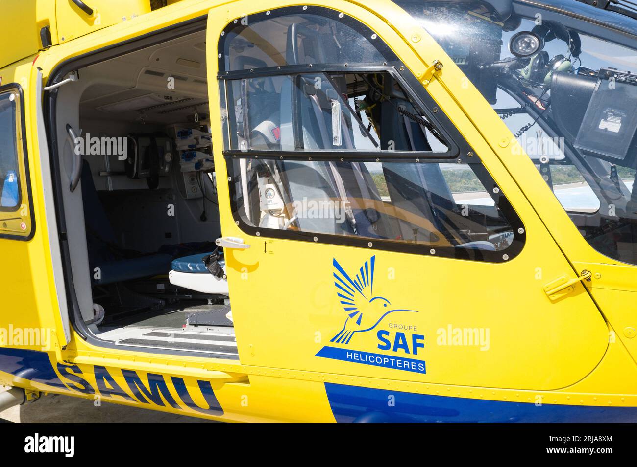 Saf helicopter rescue hi-res stock photography and images - Alamy