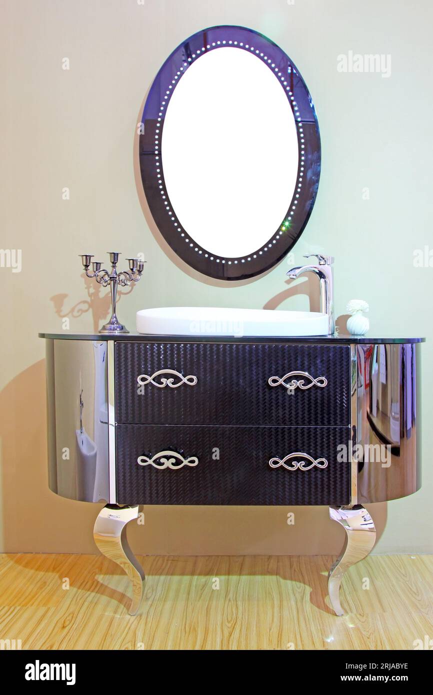 Room facilities hi-res stock photography and images - Alamy