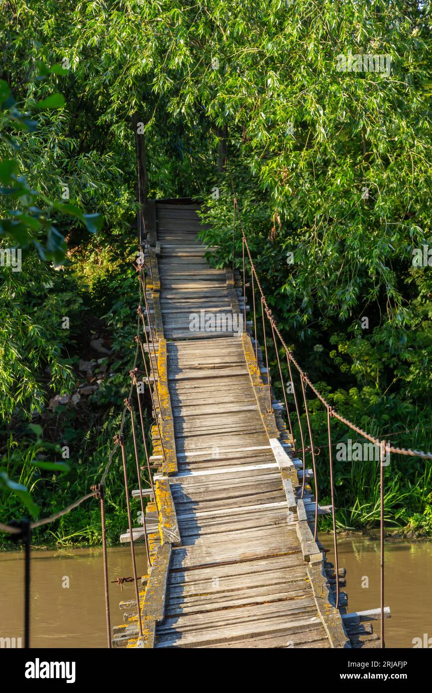 Simple suspension bridge hi-res stock photography and images - Alamy