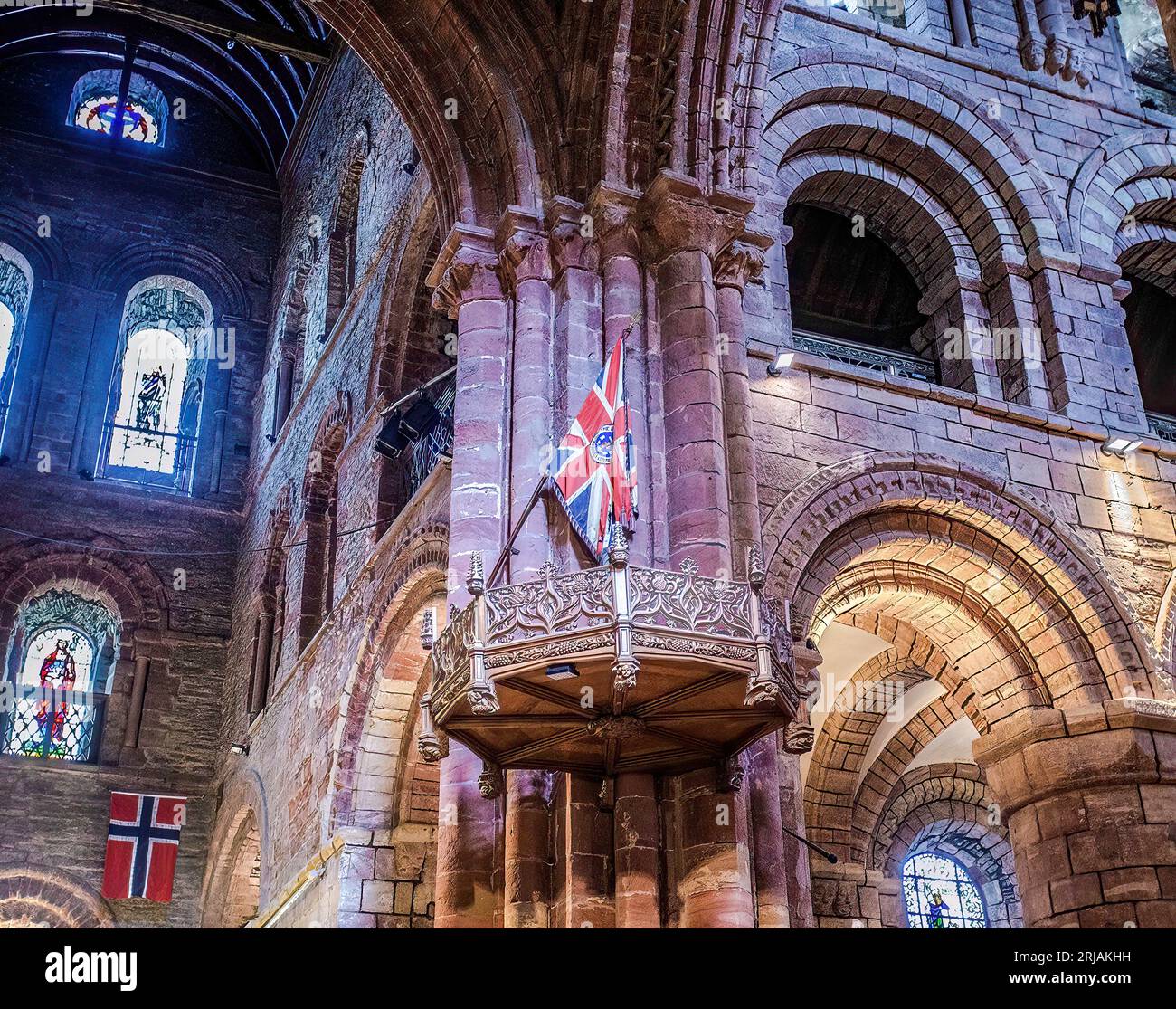 St magnus cathedral stained glass hi-res stock photography and images ...