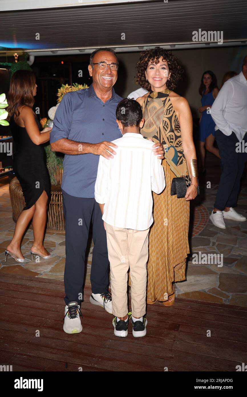 Marina di Pietrasanta, Mattone del Cuore 2023 at Twiga: Carlo Conti ...