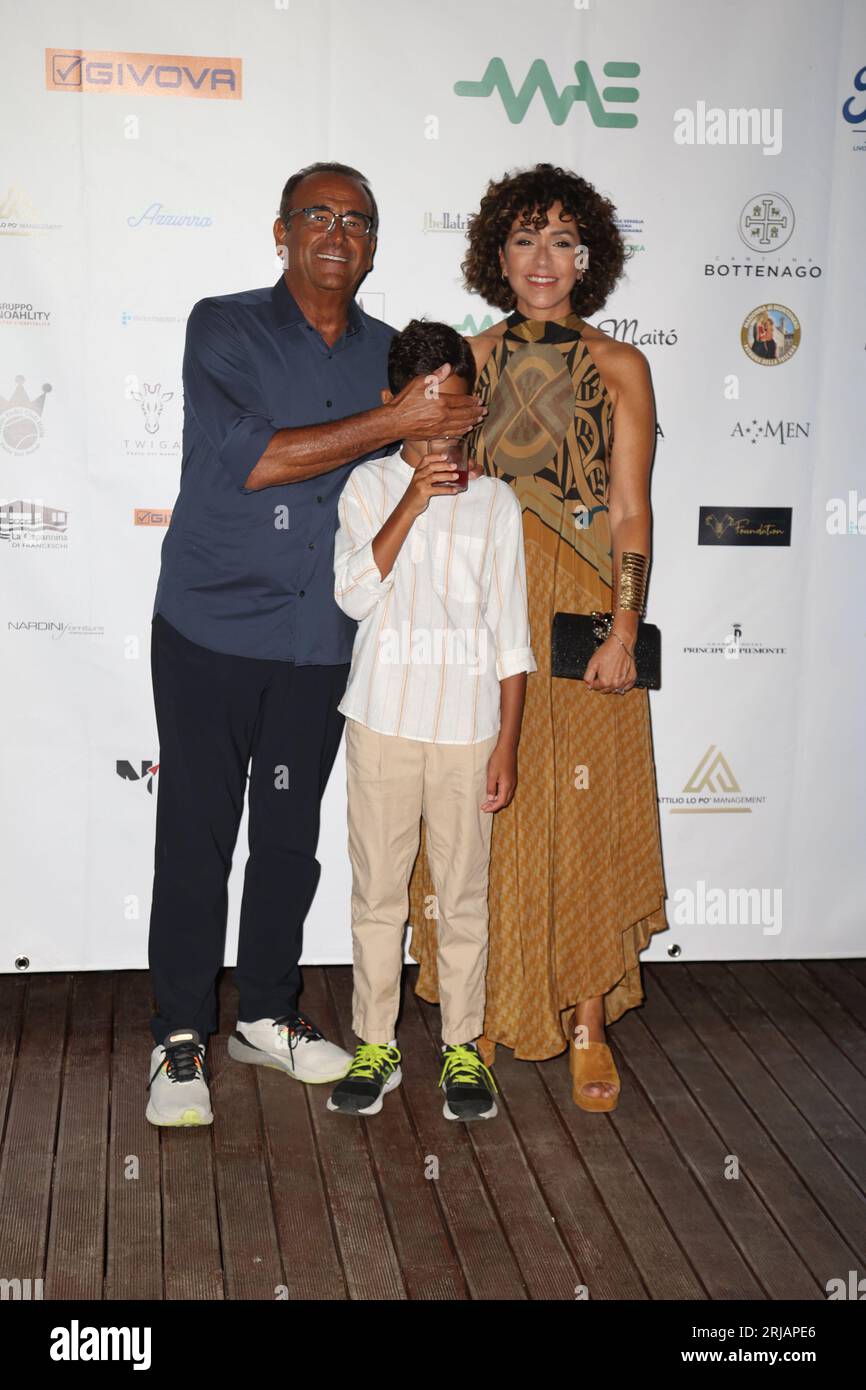 Marina di Pietrasanta, Mattone del Cuore 2023 at Twiga: Carlo Conti ...