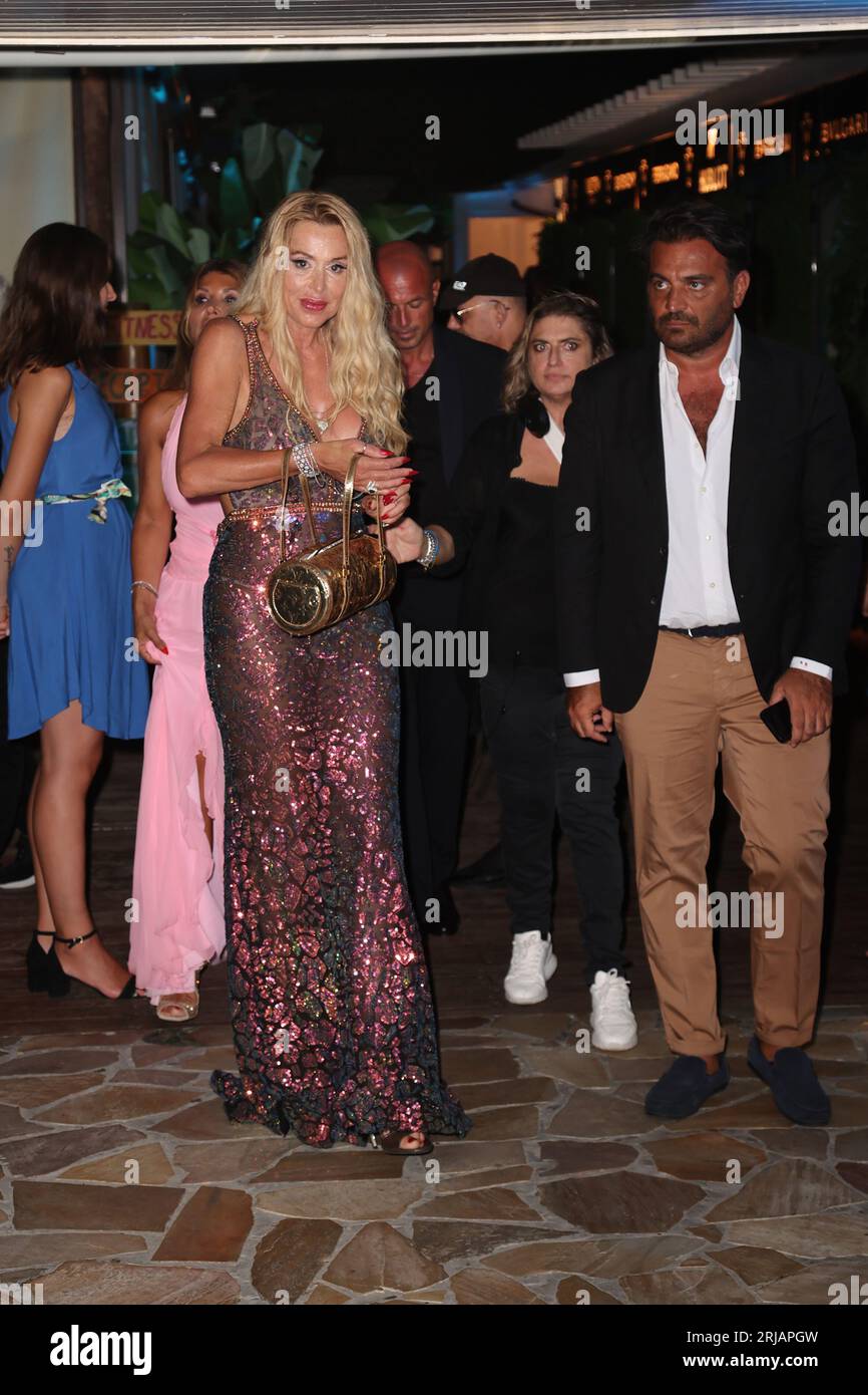 Marina di Pietrasanta, Mattone del Cuore 2023 at Twiga: Valeria Marini ...