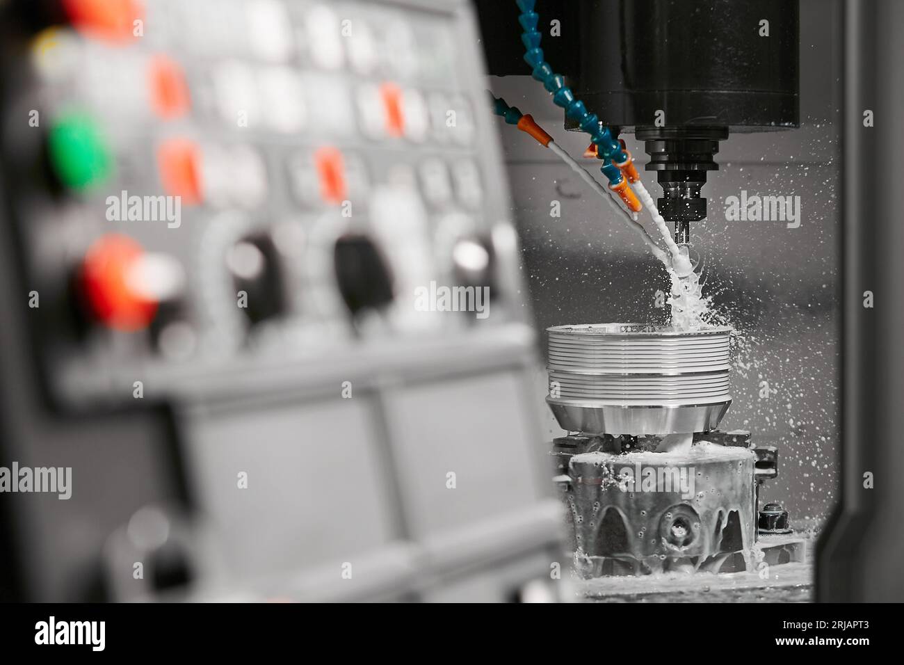 Auto CNC turning with robot drill milling factory with water coolant ...