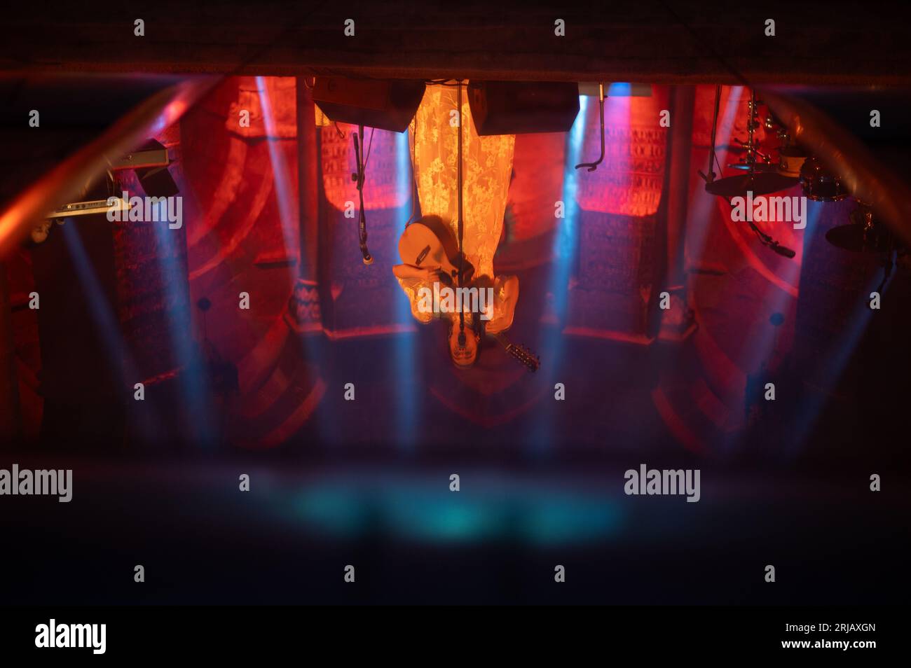 Spanish singer-songwriter Valeria Castro, one of the promising women ...