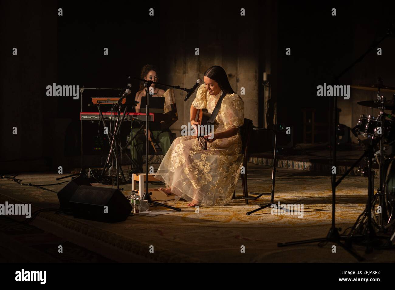 Spanish singer-songwriter Valeria Castro, one of the promising women ...