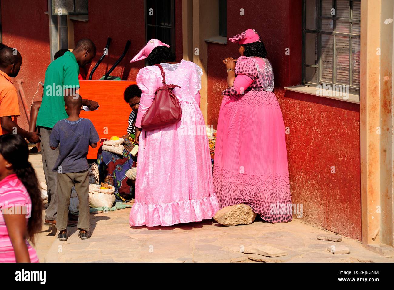 Traditional herero dress hi-res stock photography and images - Alamy