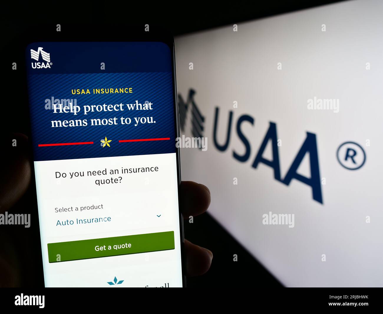 Automobile association logo hi-res stock photography and images - Alamy