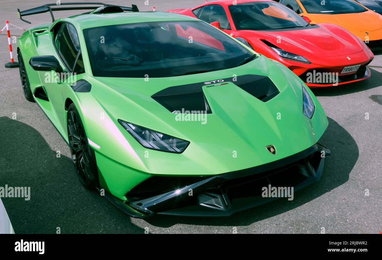 Lamborghini rear view hi-res stock photography and images - Alamy