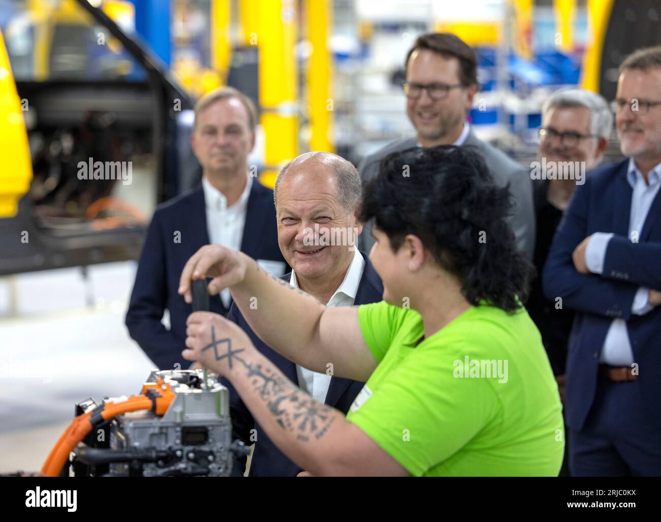 22 August 2023, North Rhine-Westphalia, Düren: German Chancellor Olaf ...