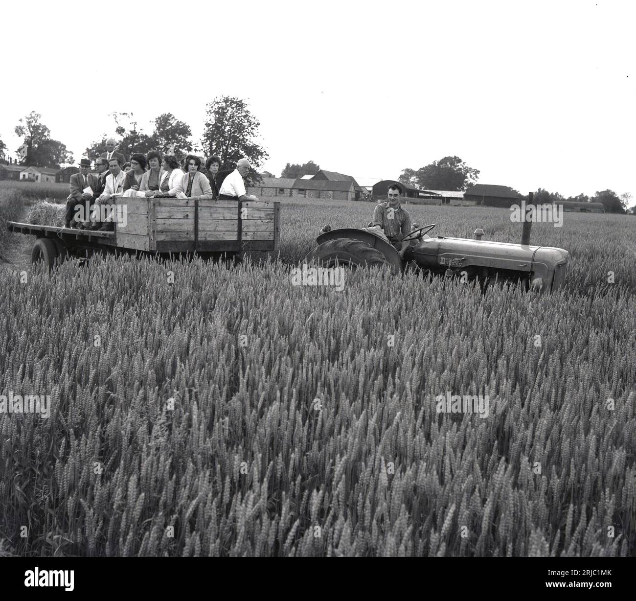 1960s field crops on farm hi-res stock photography and images - Alamy