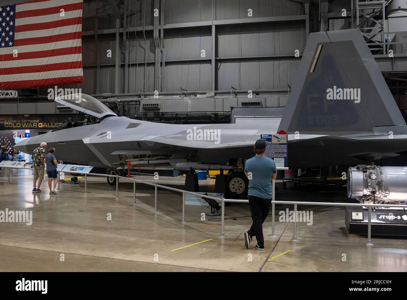 Radar museum displays hi-res stock photography and images - Alamy