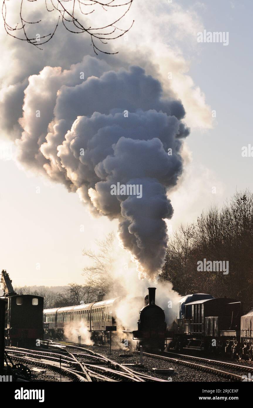 LNER Class J15 0-6-0 No 7564 makes a smoky departure from Bitton ...