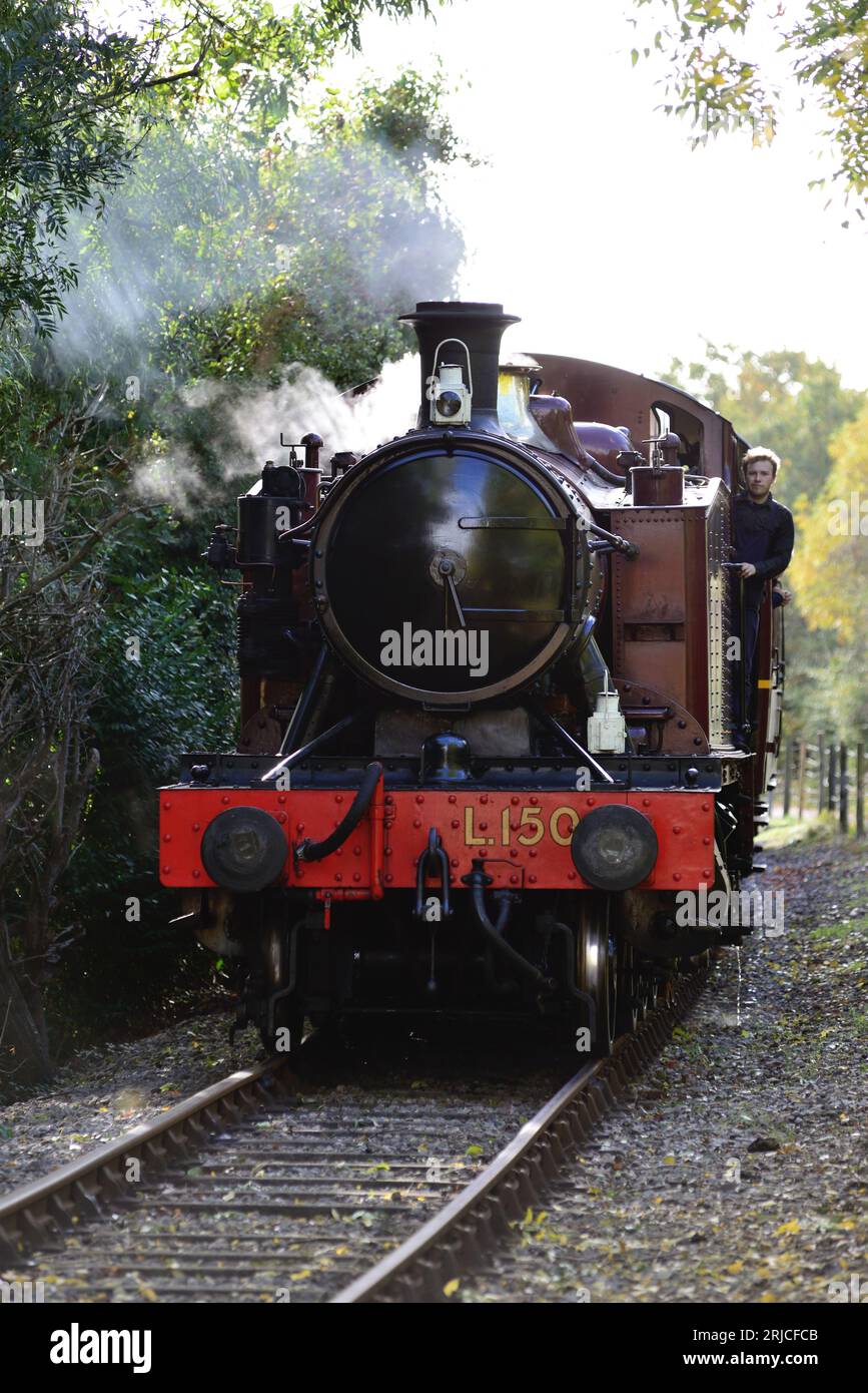 GWR class 4575 2-6-2 tank engine No 5521, seen here as London Transport ...