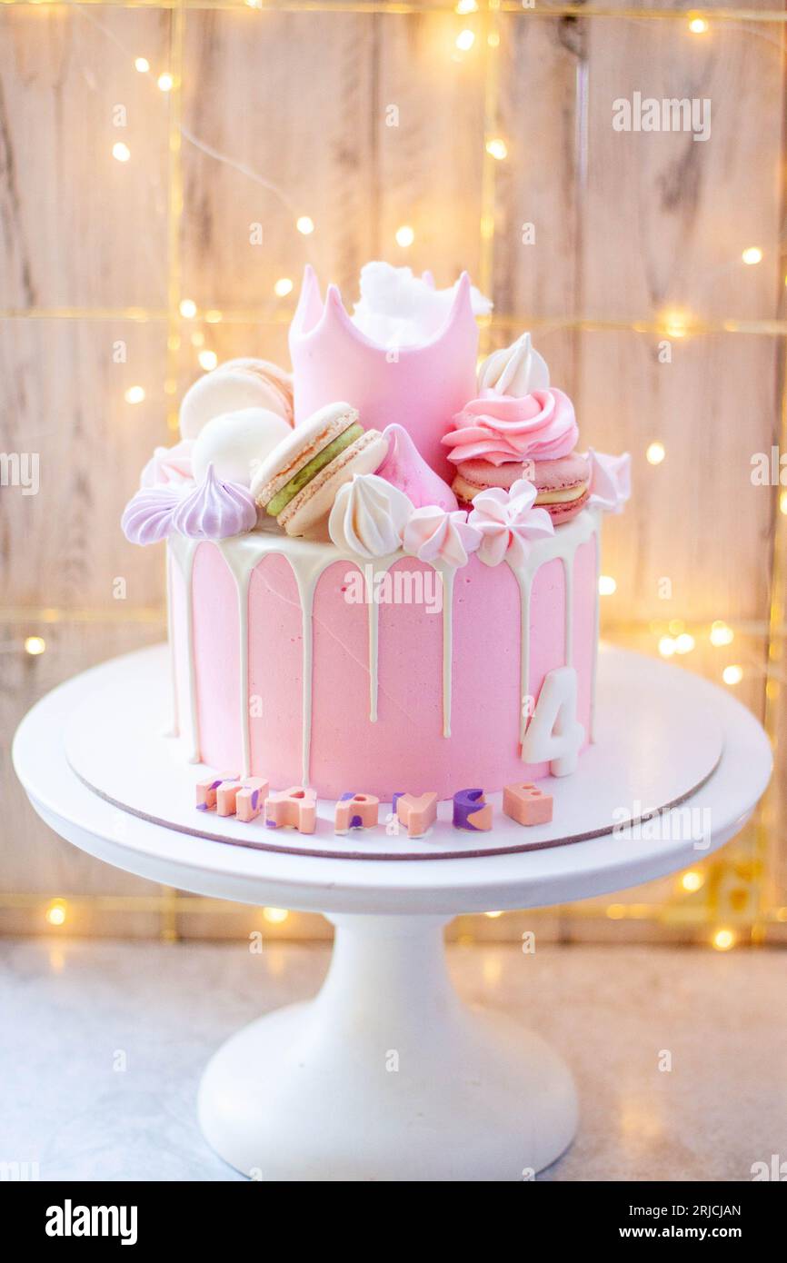 Princess peach cake from Super Mario Bros. girls theme birthday cake ...