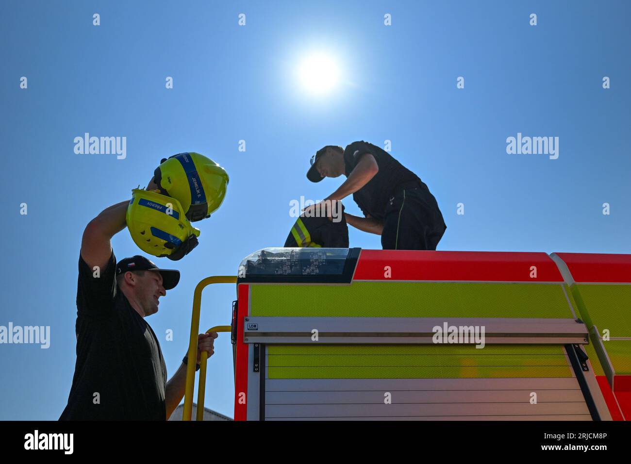 A ground team of Czech firefighters will leave to help with fires in ...