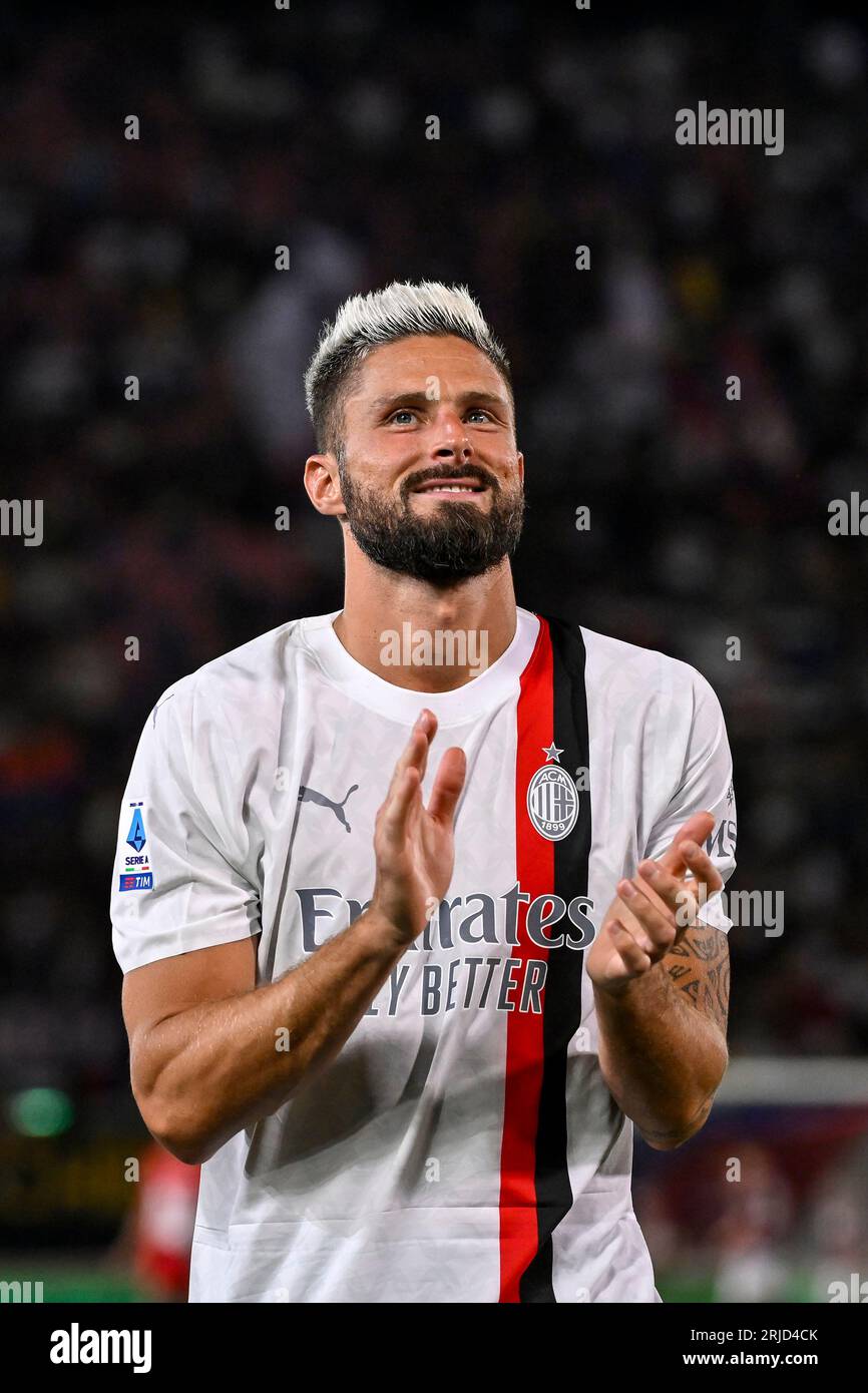 Olivier Giroud of AC Milan celebrates at the end of the Serie A ...