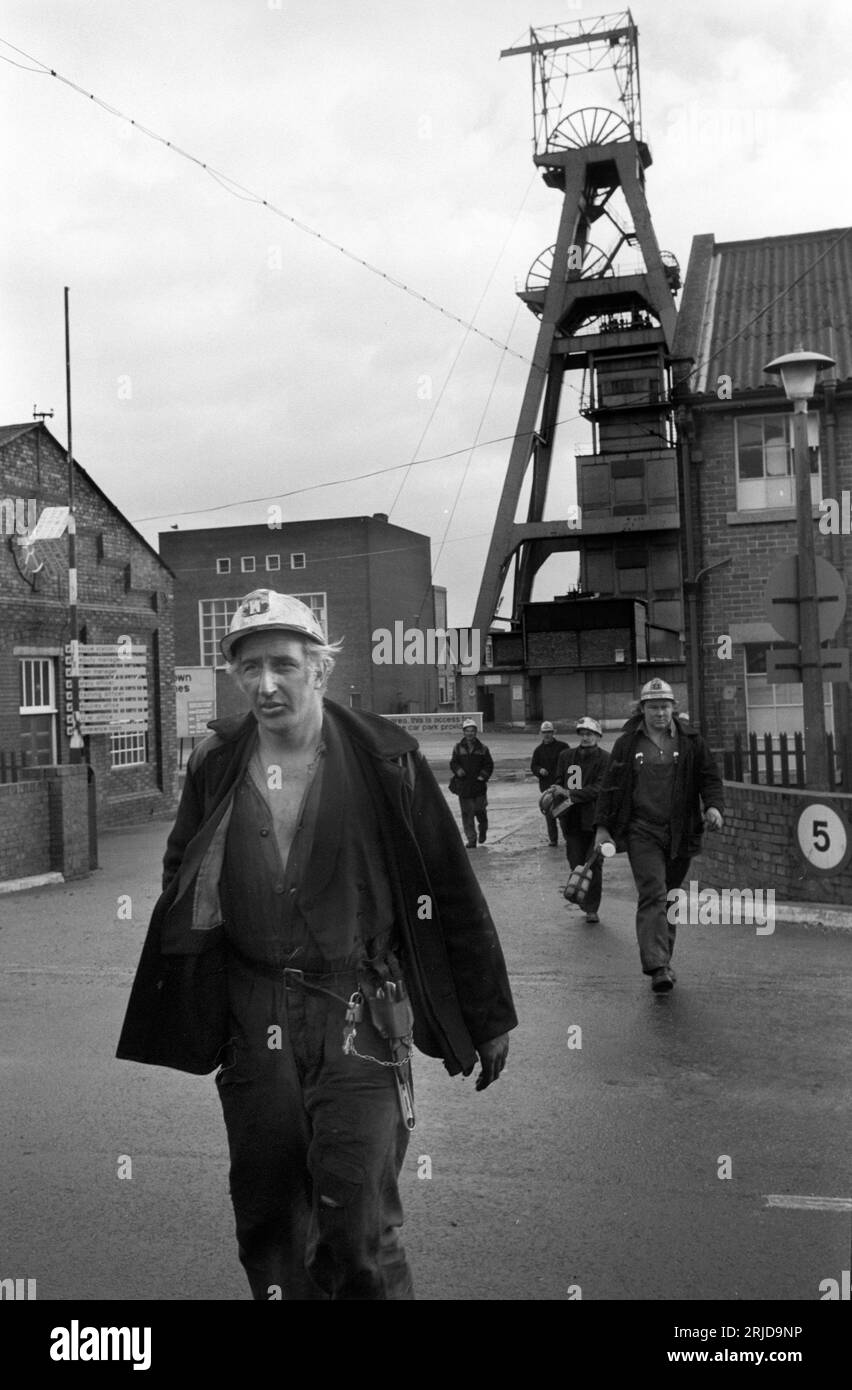 Kent in 1970s hi-res stock photography and images - Alamy