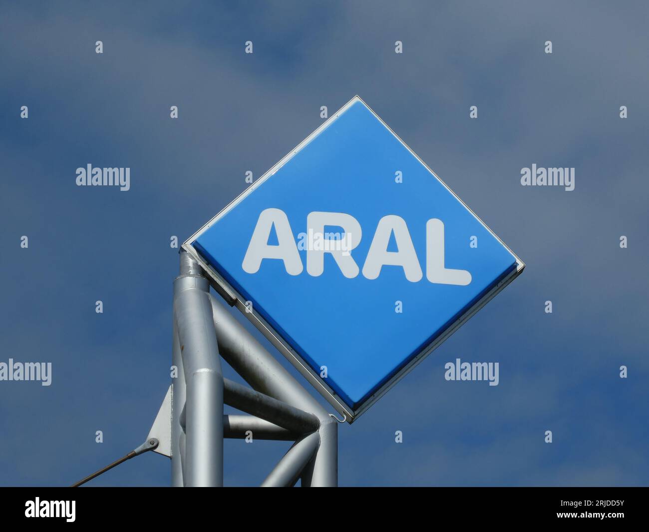 Cologne, Germany. 20th Aug, 2023. Logo, lettering of Aral AG on a gas ...