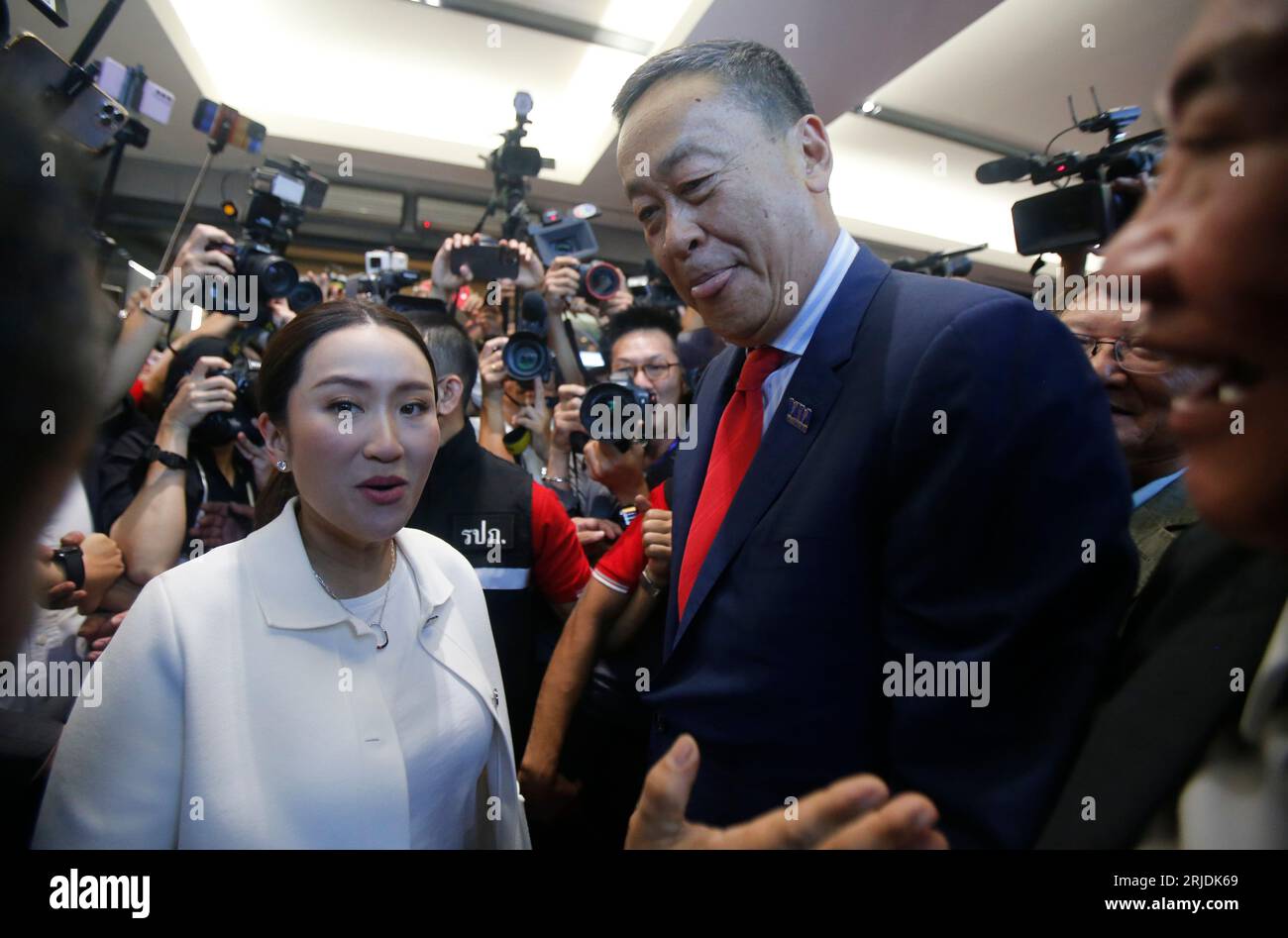 Shinawatra panthongtae hi-res stock photography and images - Alamy