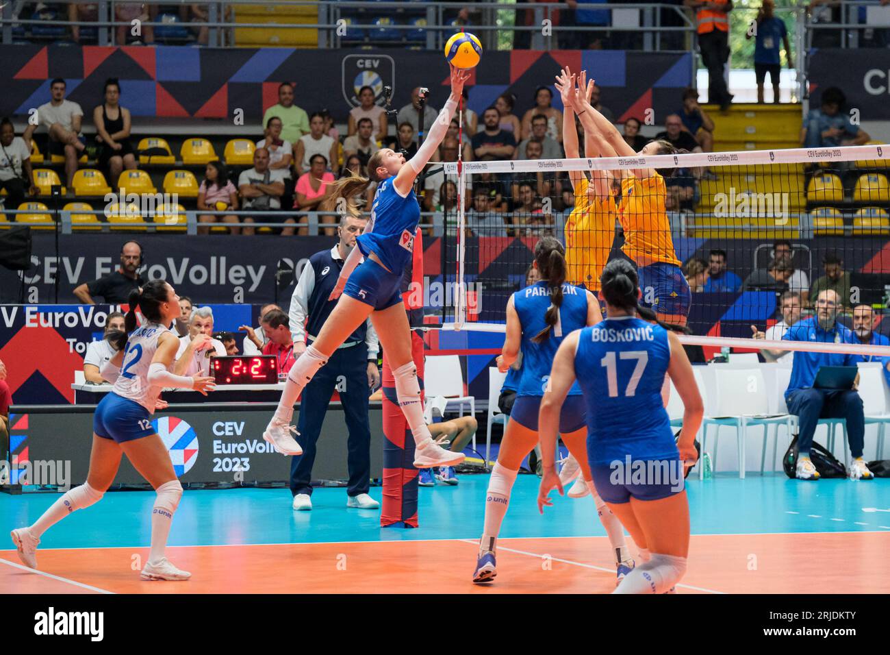 Iman Isanovic (L) of Bosnia & Herzegovina, Diana-Ioana Calota (C) and ...