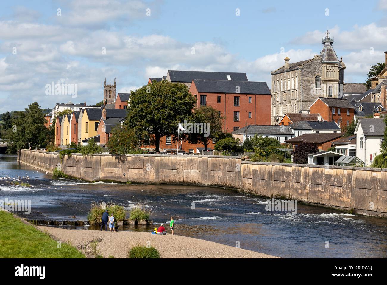 The controversal St George's Court development run by Three Rivers ...