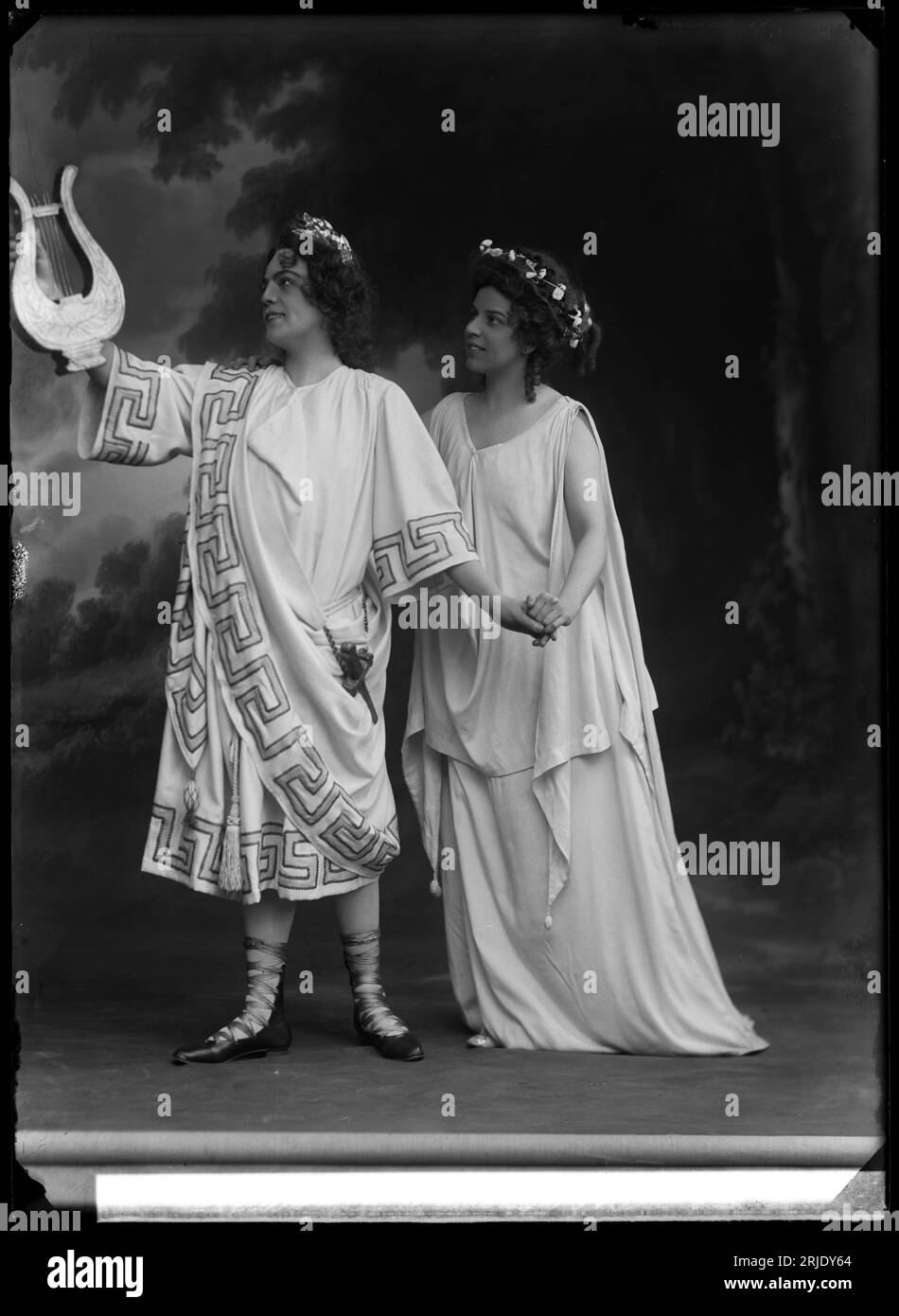 Orfeus, Kungliga Operan 1910. Rollporträtt 1910 by Atelier Jaeger Stock ...