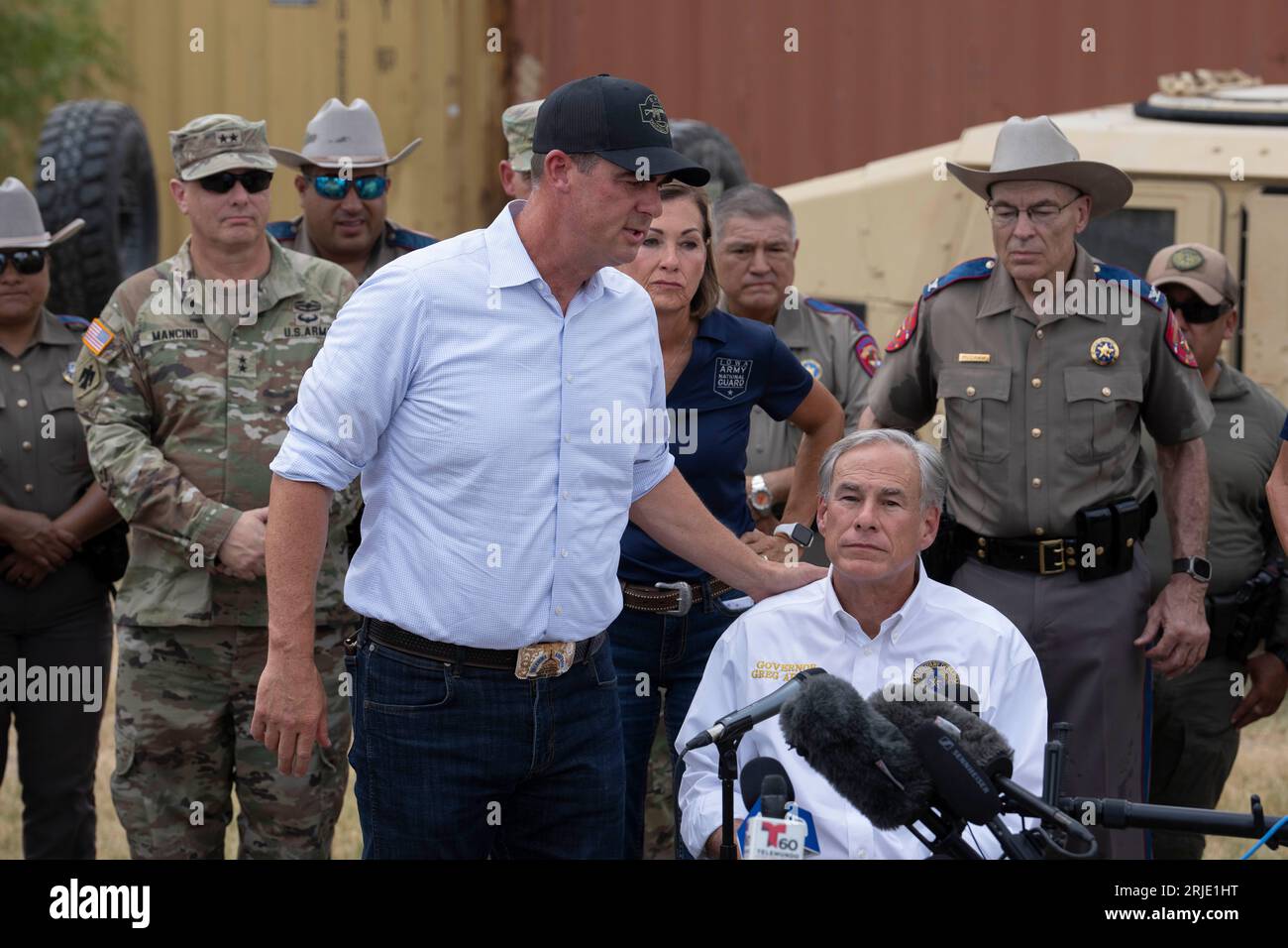 Kevin stitt 2023 hi-res stock photography and images - Alamy