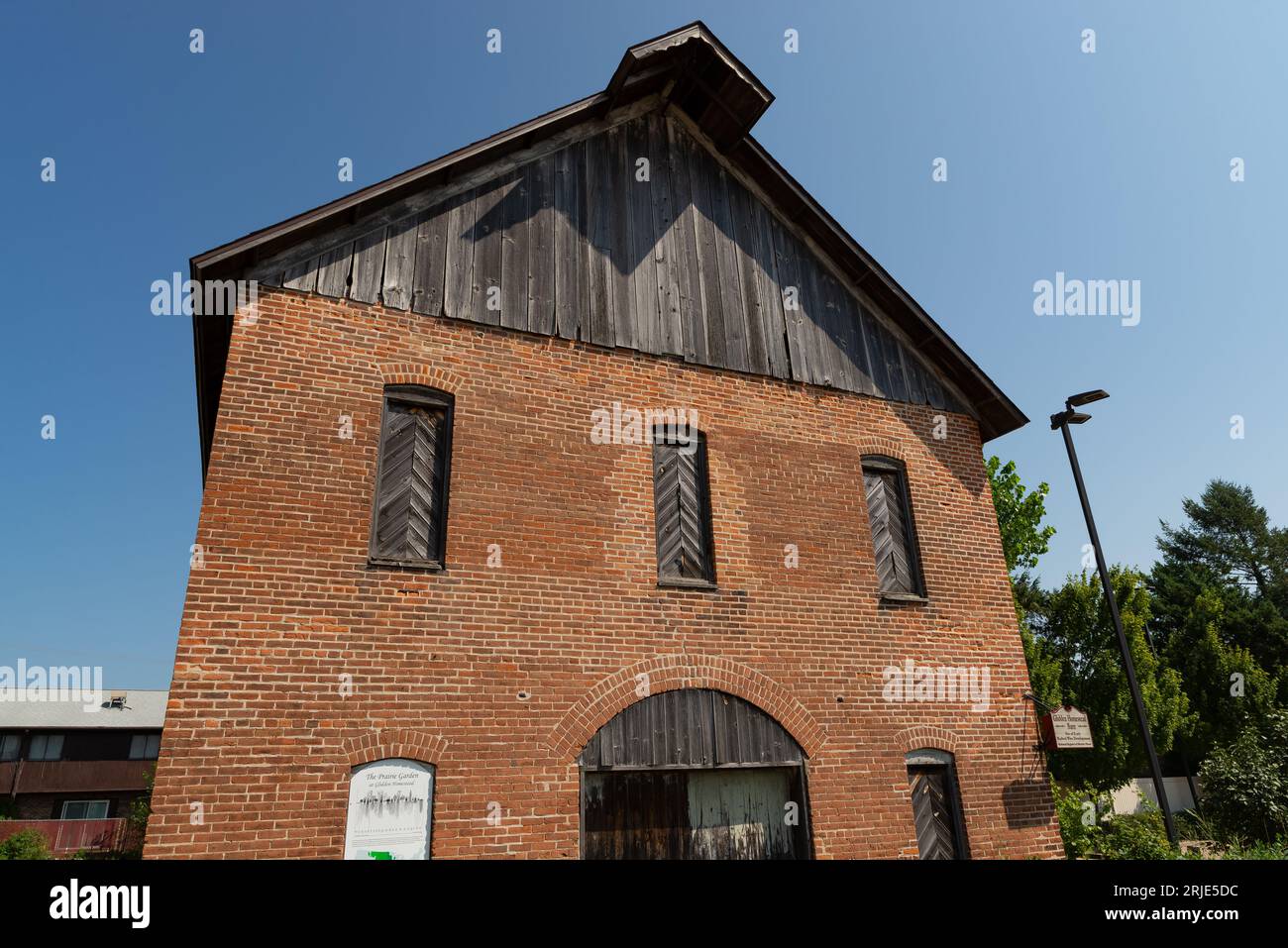 Joseph glidden barbed wire hi-res stock photography and images - Alamy