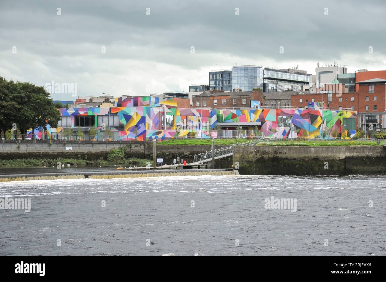 Controversial shop site purchased by University of Limerick, the old ...