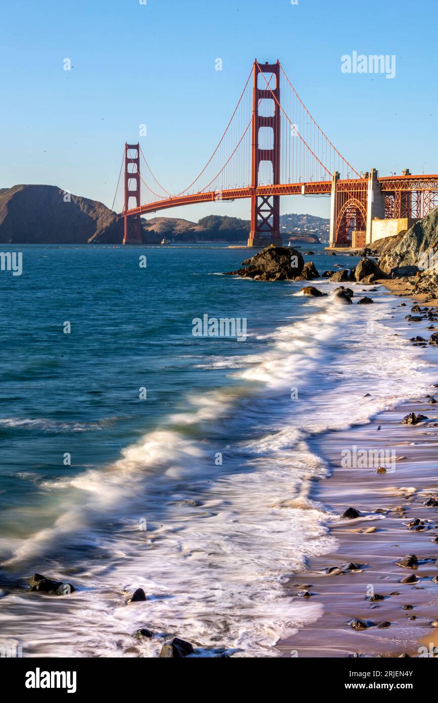 Gold beach bridge hi-res stock photography and images - Alamy