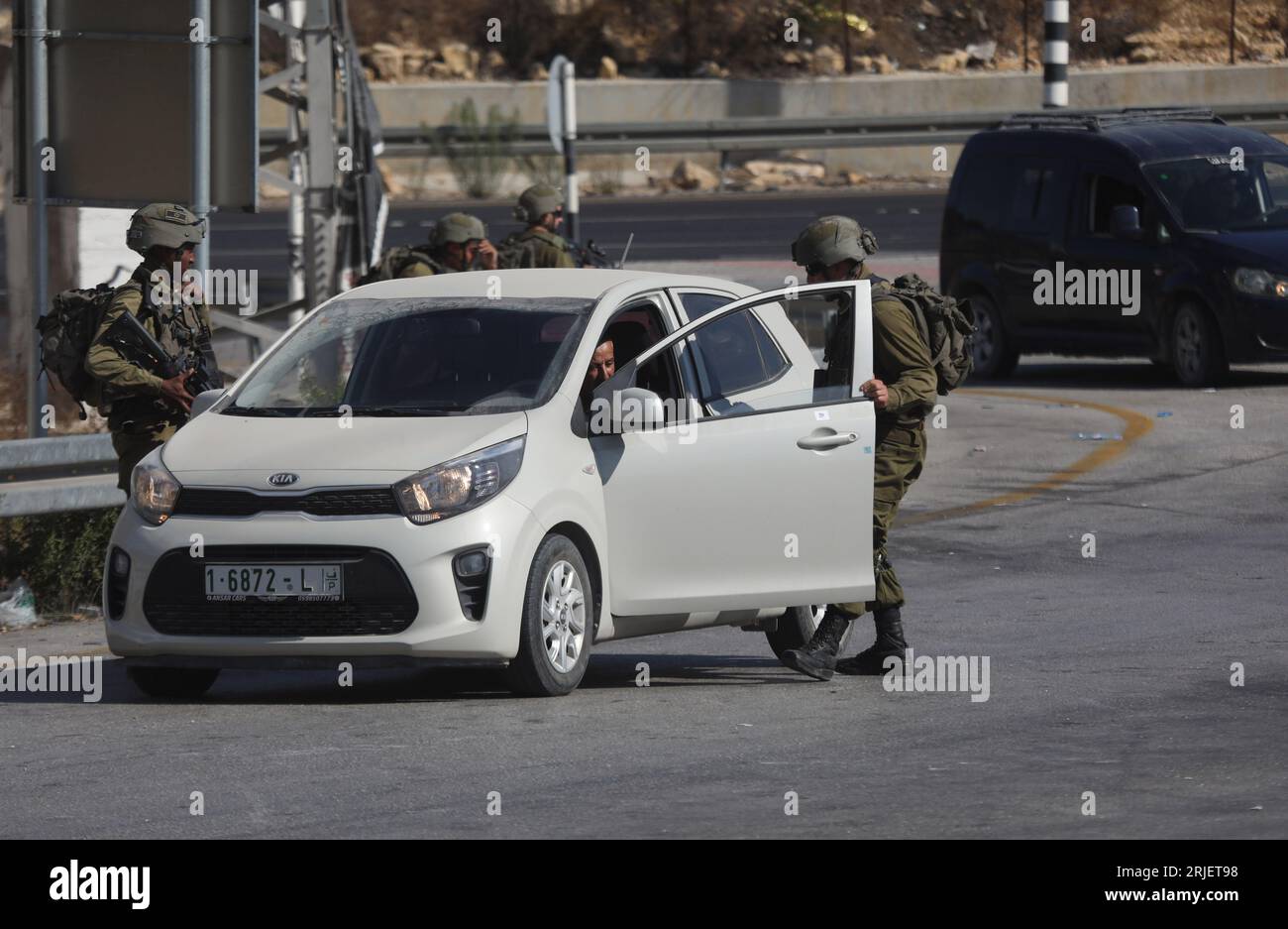 Drive by attack hi-res stock photography and images - Alamy