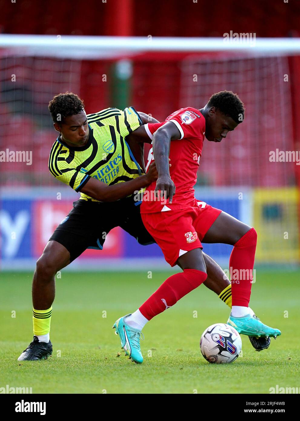 Efl cup 2023 ball hi-res stock photography and images - Alamy
