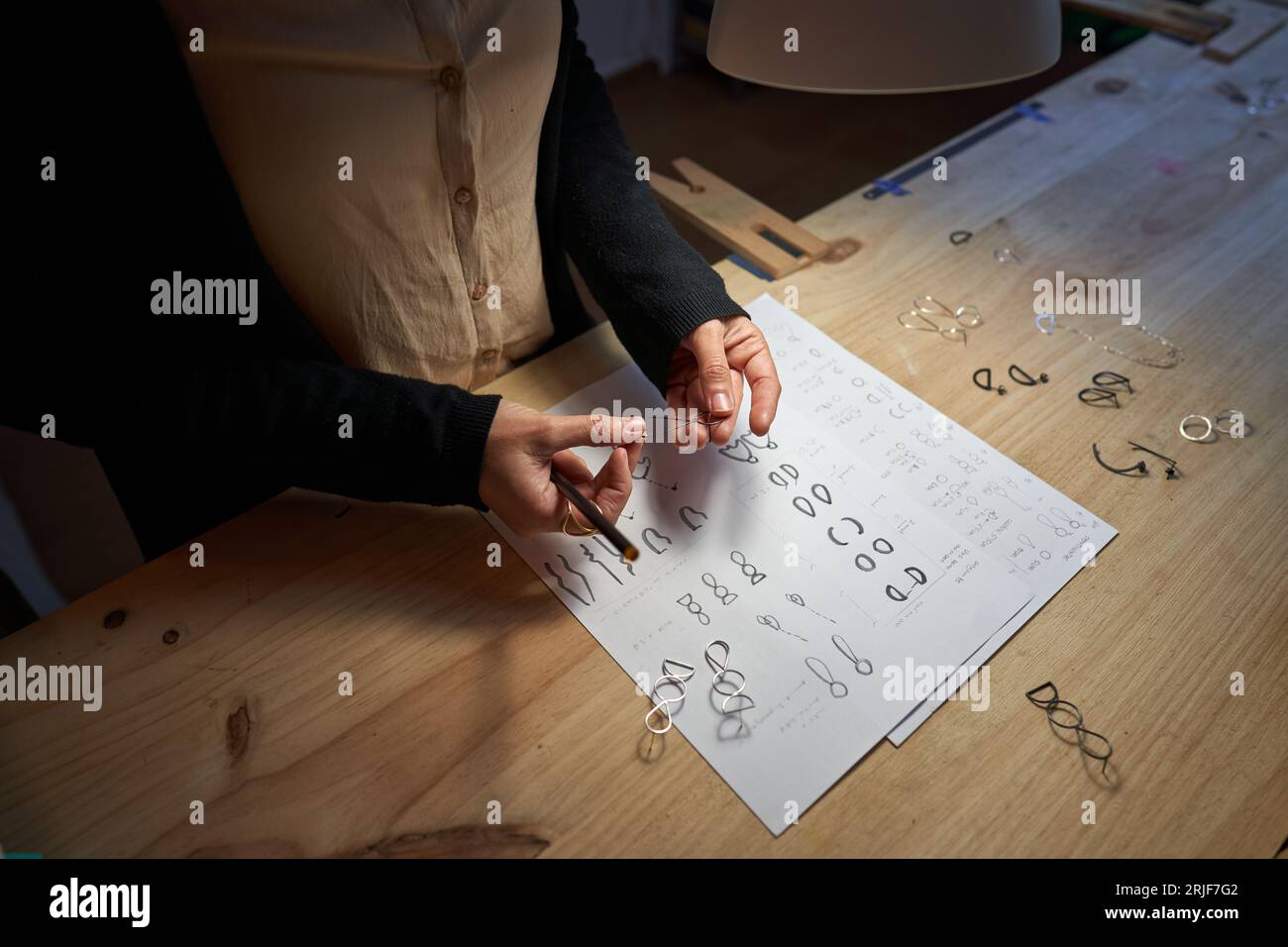 Goldsmith working illustration hi-res stock photography and images - Alamy