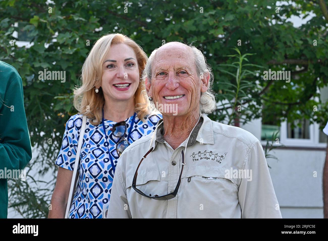 Grand child money hi-res stock photography and images - Alamy