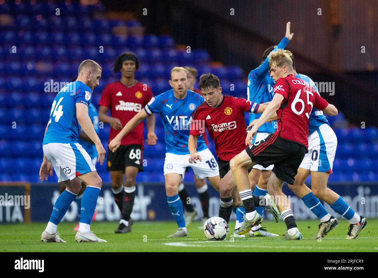 Collier trophy hi-res stock photography and images - Alamy