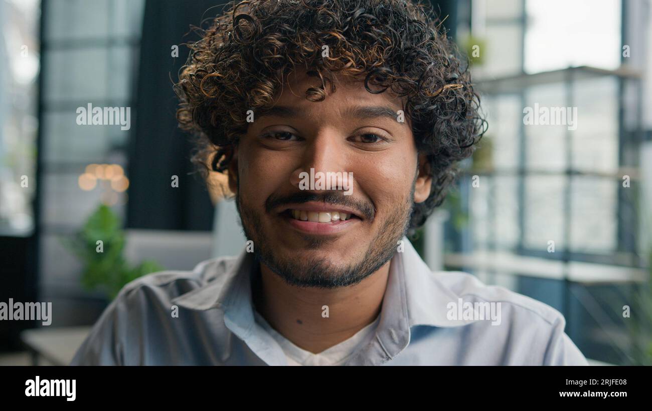 Investor latino hi-res stock photography and images - Alamy