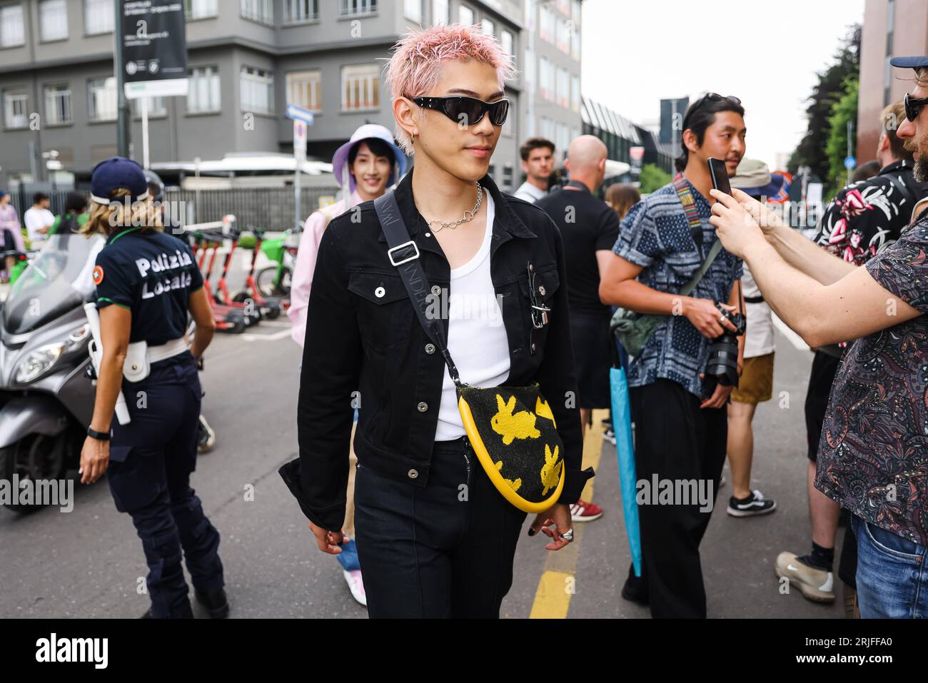 Yamato inoue hi-res stock photography and images - Alamy