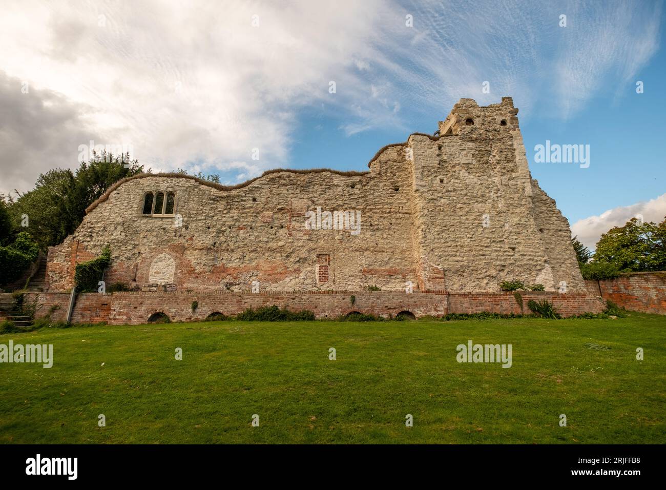 Castle Gardens, Wallingford, Oxfordshire Stock Photo - Alamy