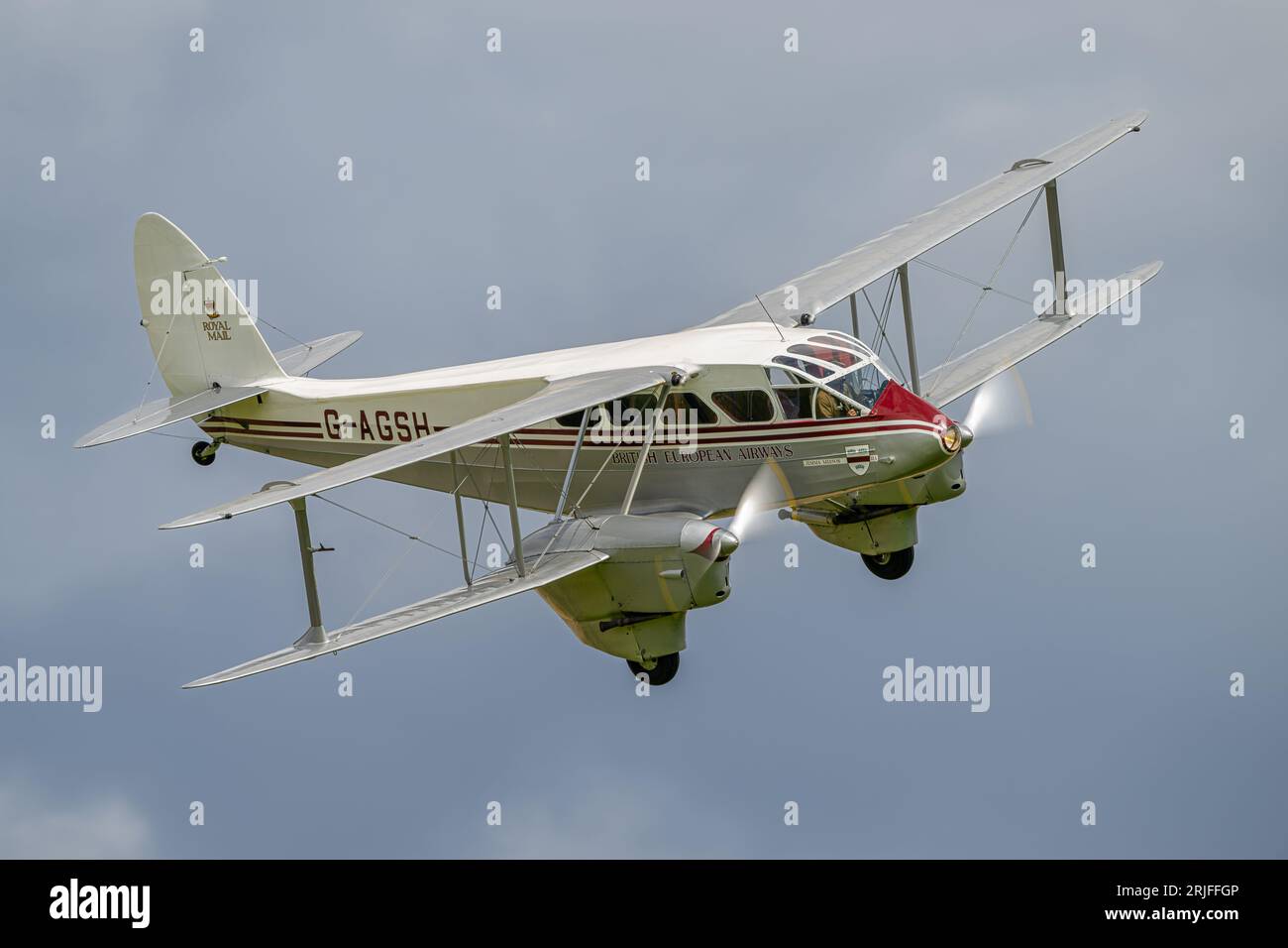 de Havilland DH89a Dragon Rapide Stock Photo - Alamy